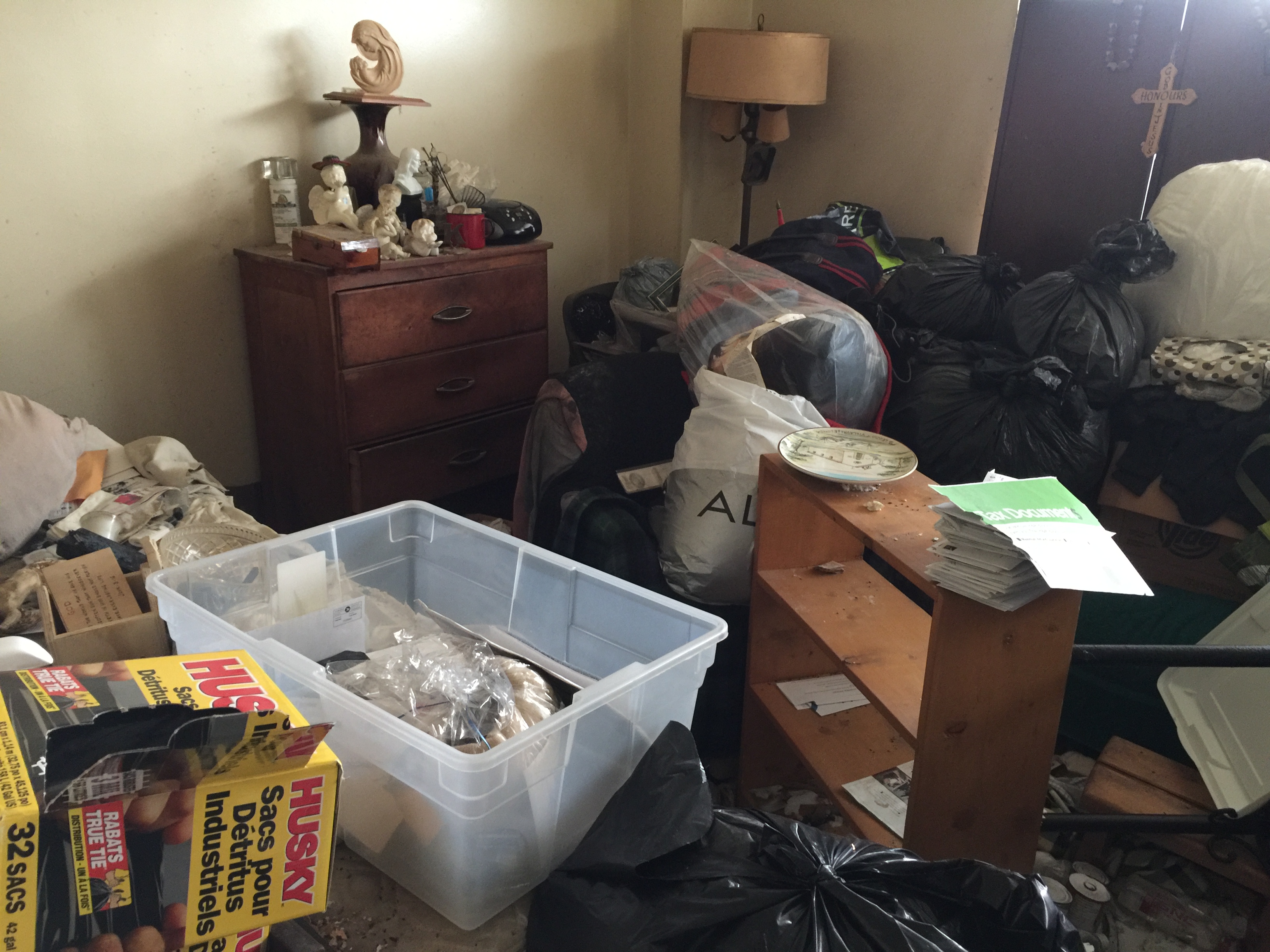 Welcome to Toronto Hoarding and Extreme Clean-up Solutions. We Provide ...
